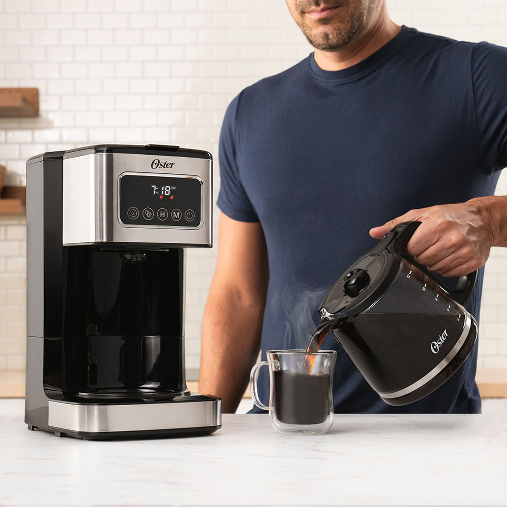 Oster® Cafetera Programable, Pantalla Táctil, Jarra de Vidrio, de 12 ...